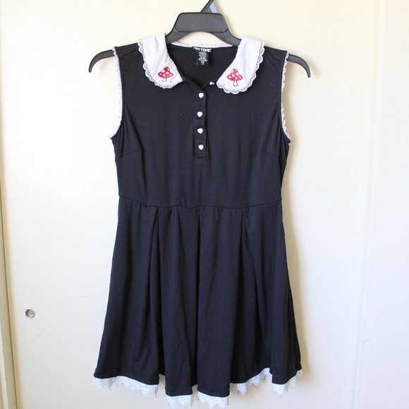 Hot Topic | Dresses | Torrid Mushroom Collar Lace Trim Dress | Poshmark